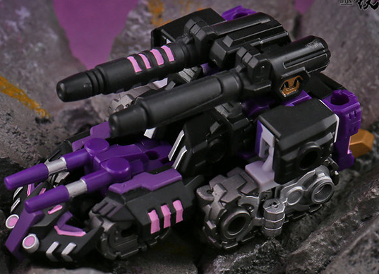 Iron Factory IF-EX31X Dubhe w/ Combiner part (Ver. 2023) - Spirits of ...